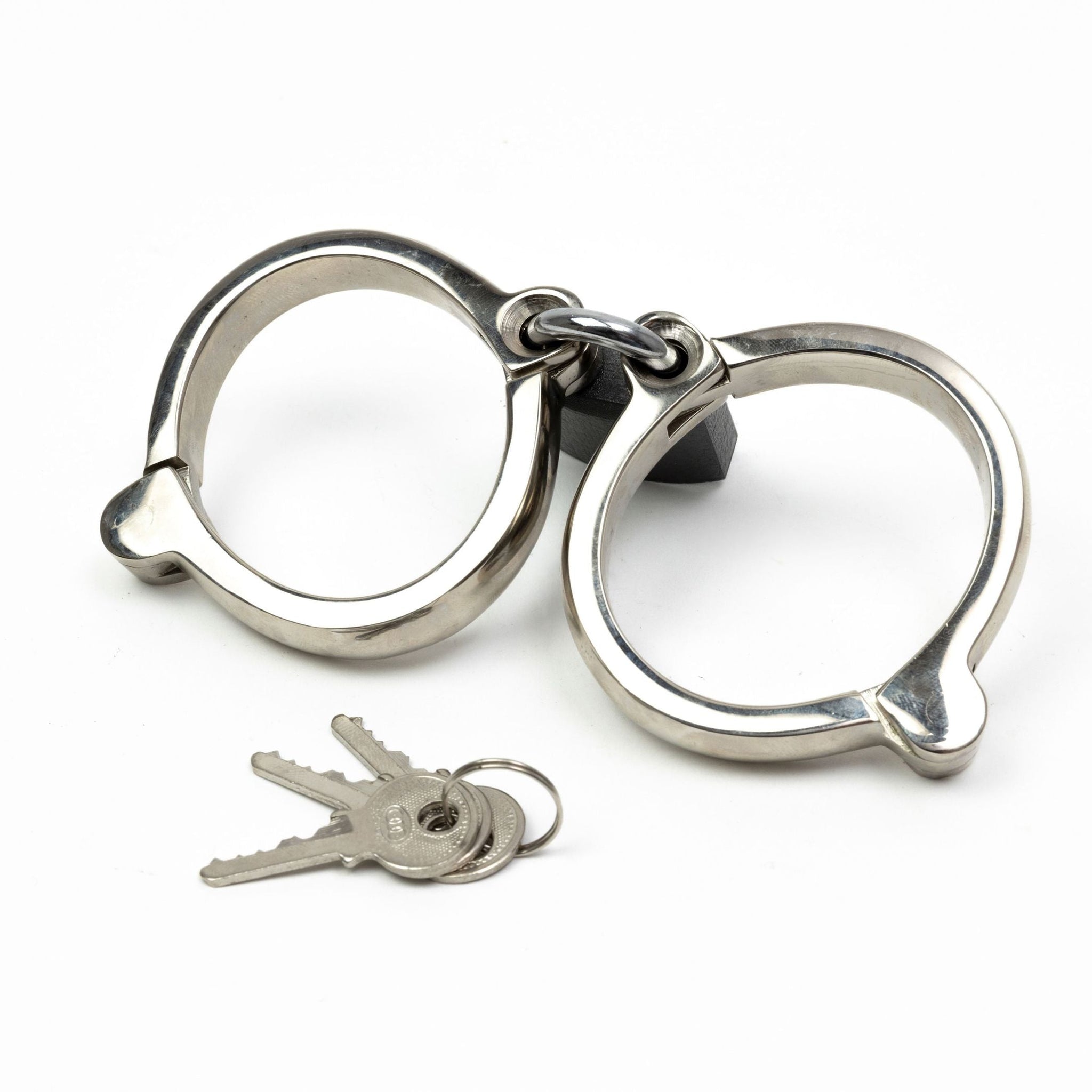 KUB 119 Heavy Handcuffs - Polished Steel with Padlock | Age of Bondage